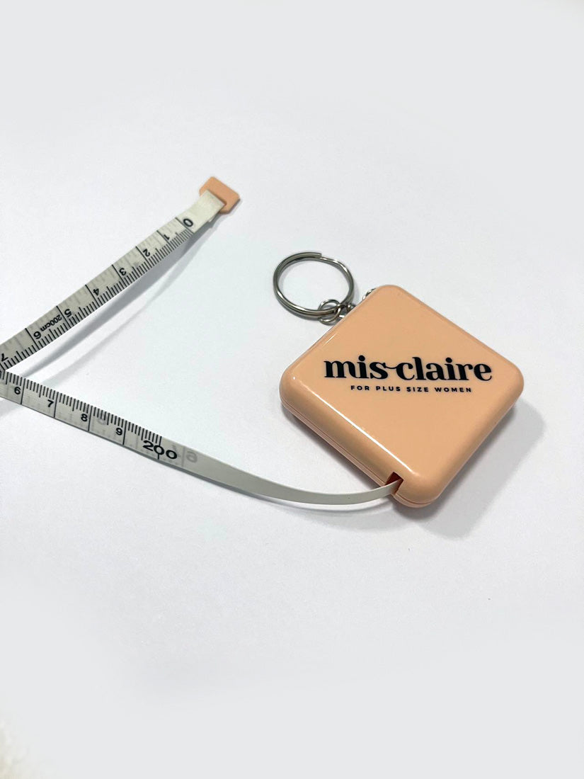 Ukur 2.0 Extra Long Square Measuring Tape Keychain – Mis Claire